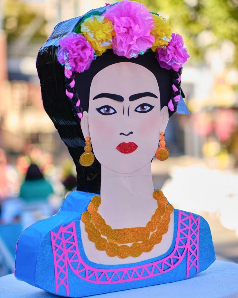 Frida – Let's Piñata Party